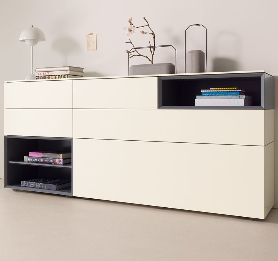 Hohes Sideboard - CUBE CHANGE - interlübke - modern / lackiertes Holz ...