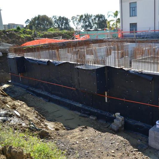 Bitumenabdichtung für Fundament - ELASTOPAINT PLUS - Polyglass Spa ...