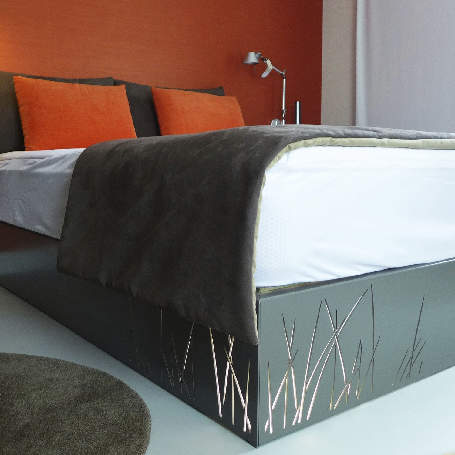 Doppelbett - BPLAN - modern / mit Ablage / Metall