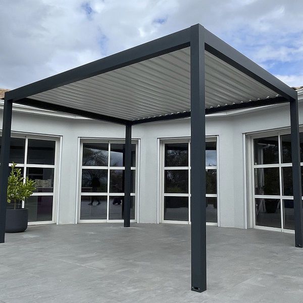 Selbsttragende Pergola - SPR03 4x3m - AXIUM solutions aluminium ...
