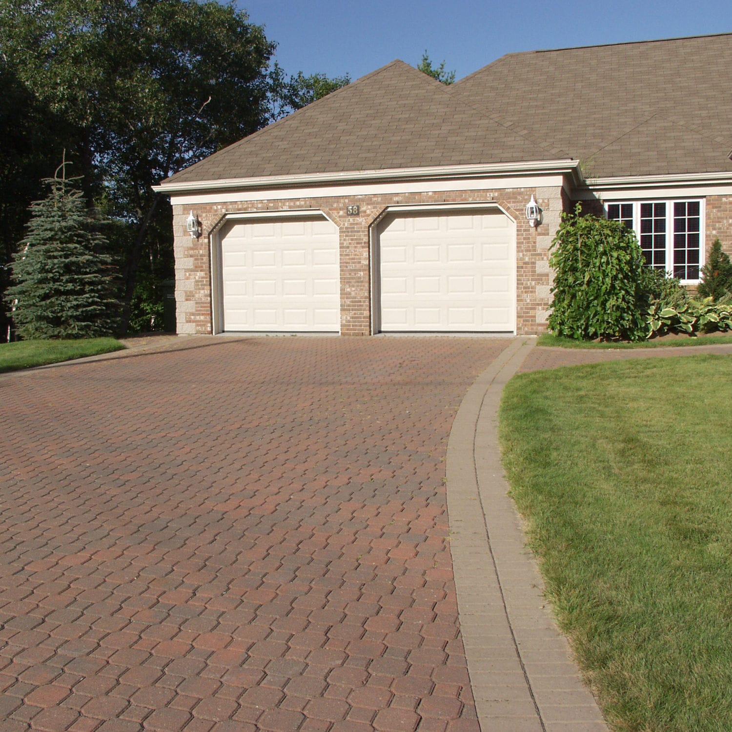 Betonpflasterstein - KEYSTONE - shaw brick - für Außenbereich ...