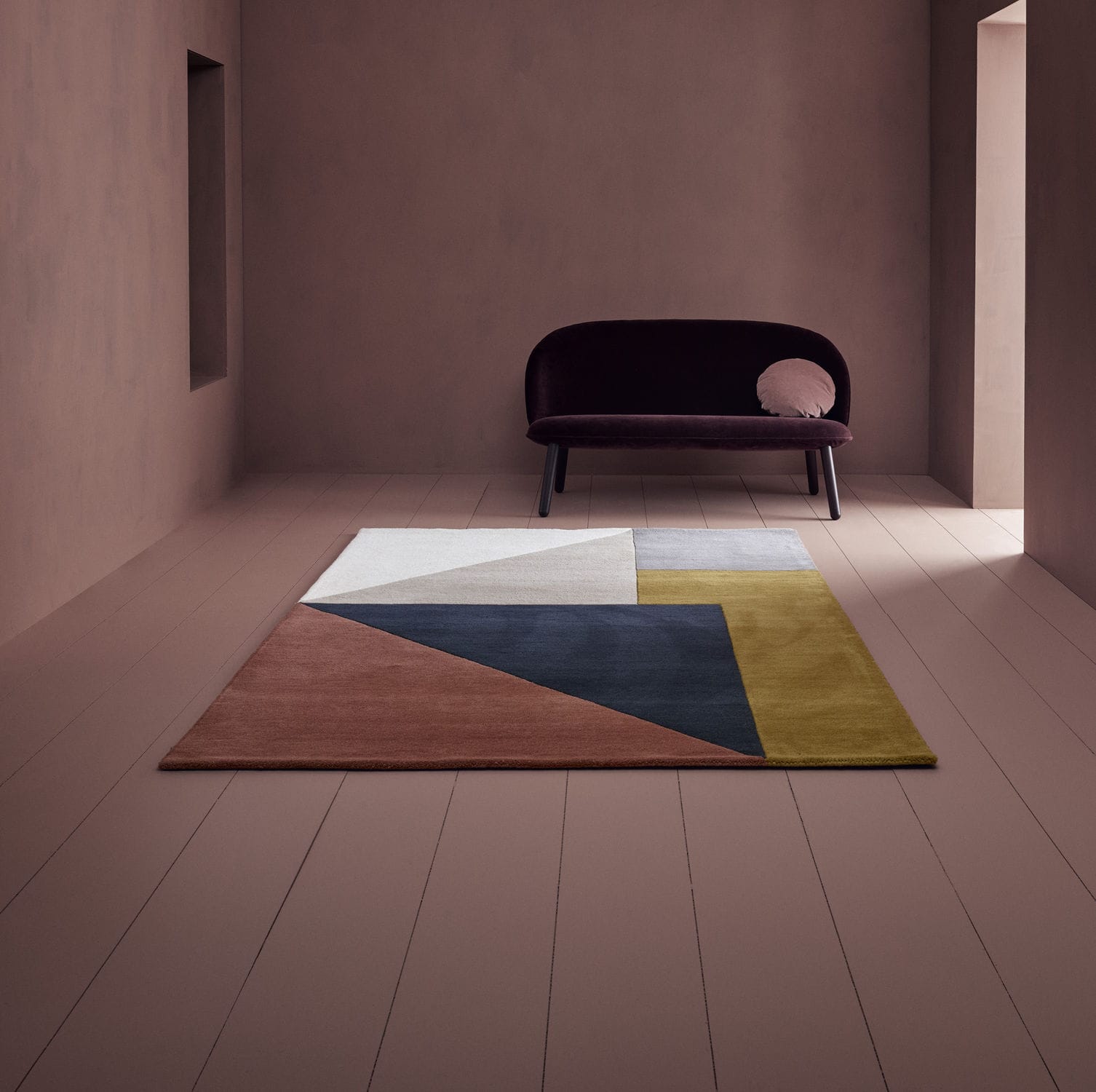 Moderner Teppich - ARGUTO - LINIE DESIGN A/S - mit geometrischen ...