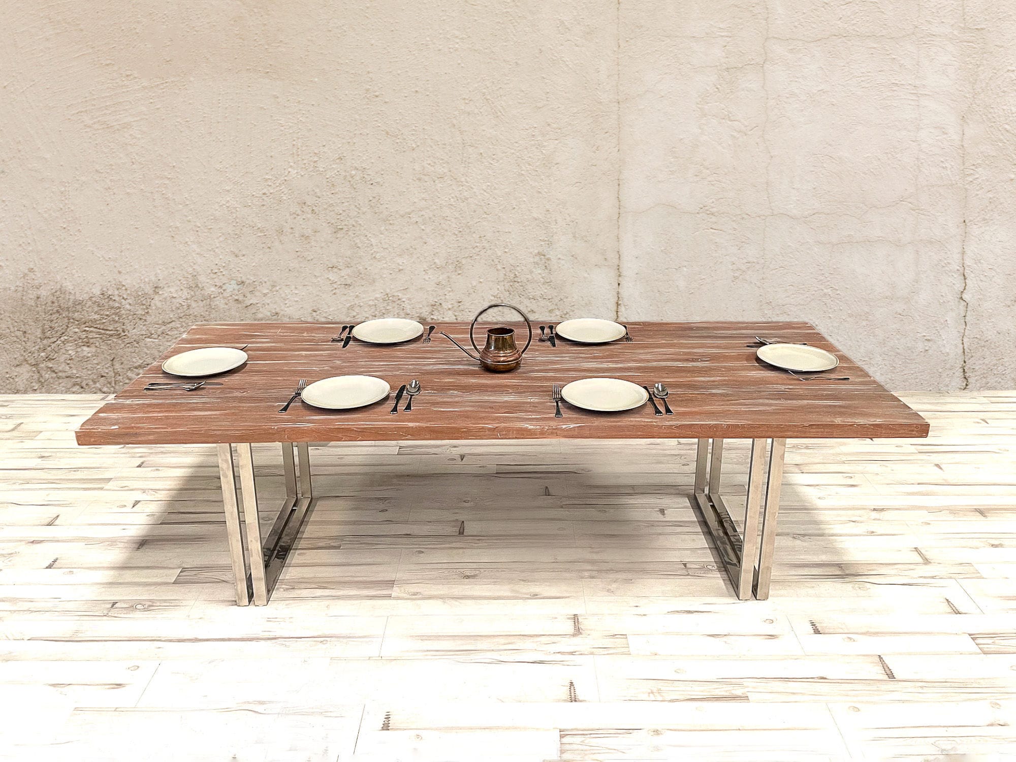 Moderner Esstisch - IRINA - ARRELART - Teakholz / Gestell aus Metall ...