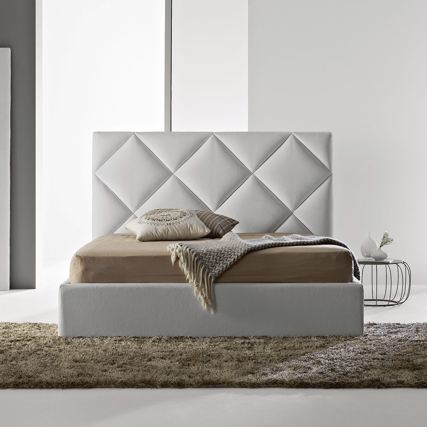 Doppelbett - JULIETA - MHR - modern / Polster / Kopfteil