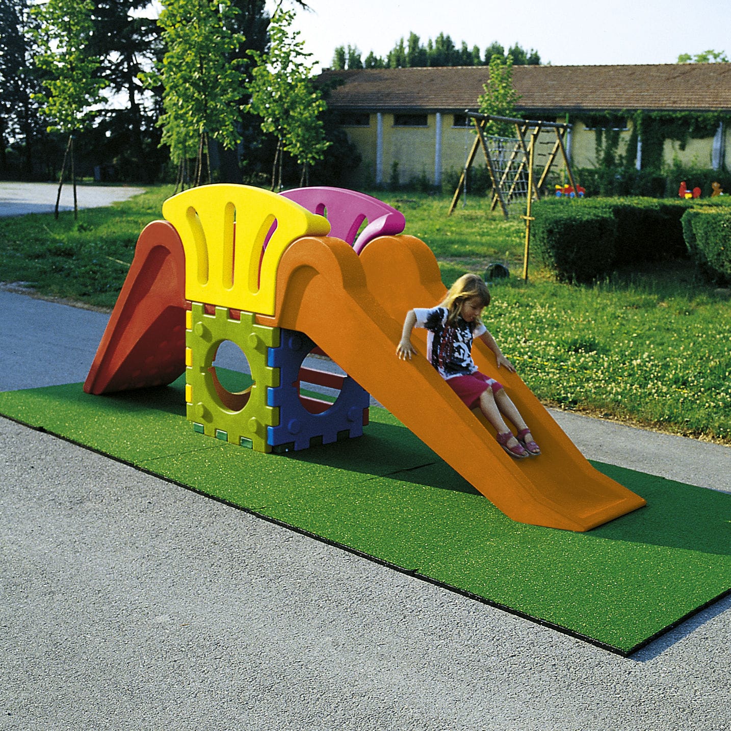 Gerade Rutsche - CUBIC TOY 0 2000 - GOLDEN GAMES SRL - für Spielplätze