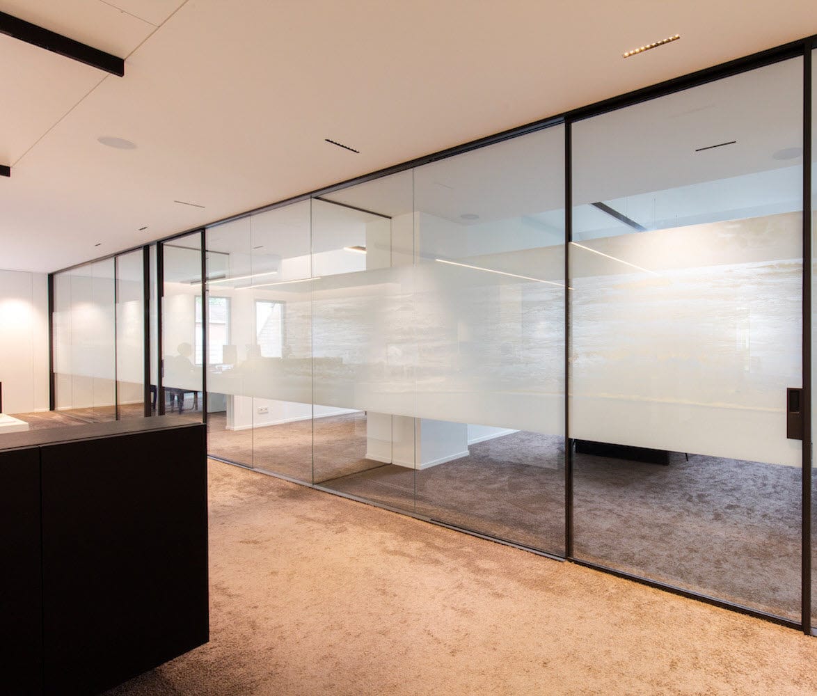 Abnehmbare Trennwand - GEMINO MODULAR - AVC - mit Glasfront / Aluminium ...