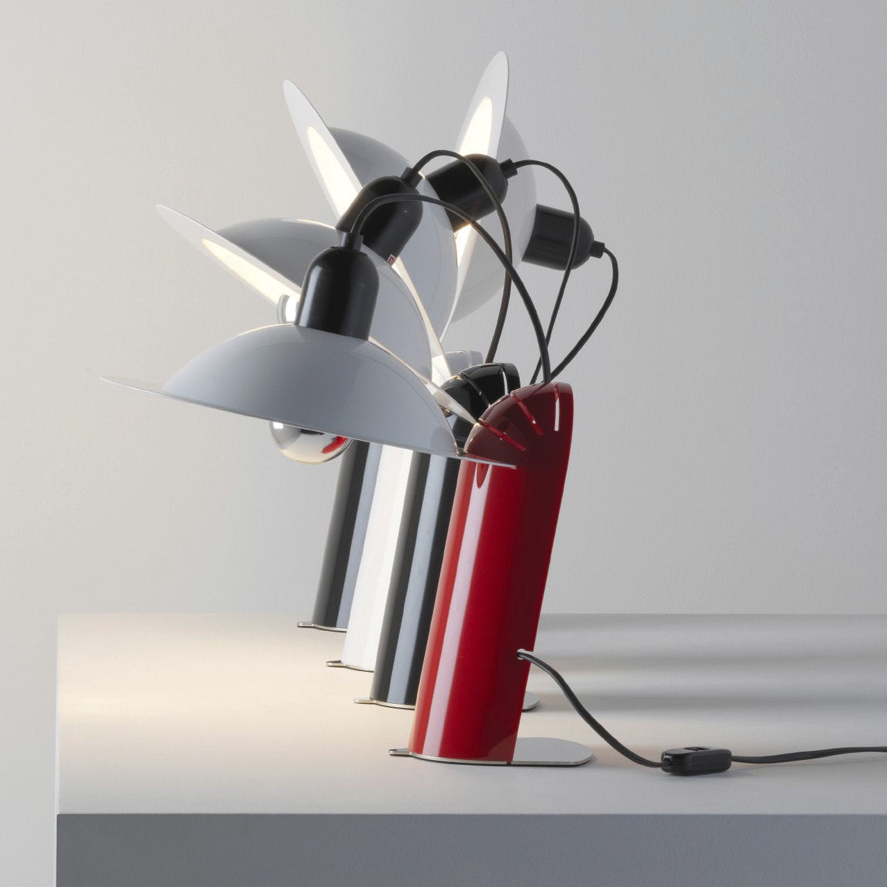 Tischlampe - LAMPIATTA - Stilnovo - Metall / Stahl / modern