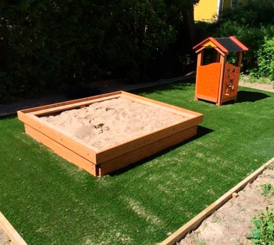 Lärche-Sandkasten - 10860 - Lars Laj - für Spielplätze / Holz