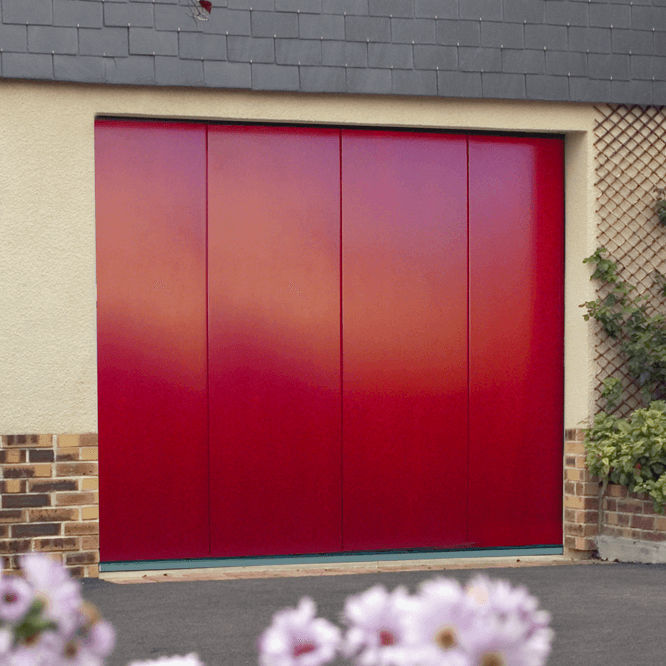 Seitlich unterteiltes Garagentor - USINE-ONLINE - Polyurethanschaum ...