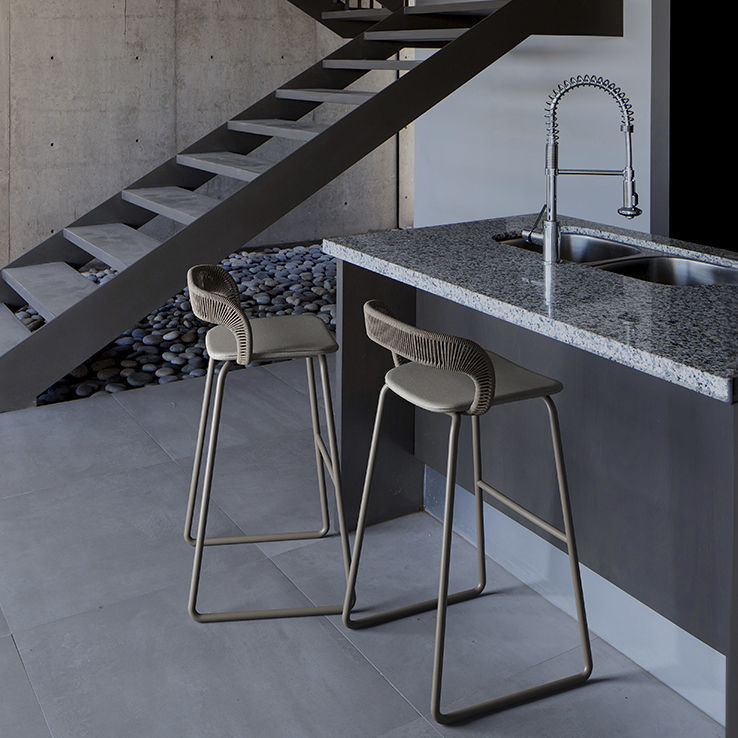 Moderner Barhocker - BARLA - Yaaz - Kordel / Gestell aus Aluminium / grün