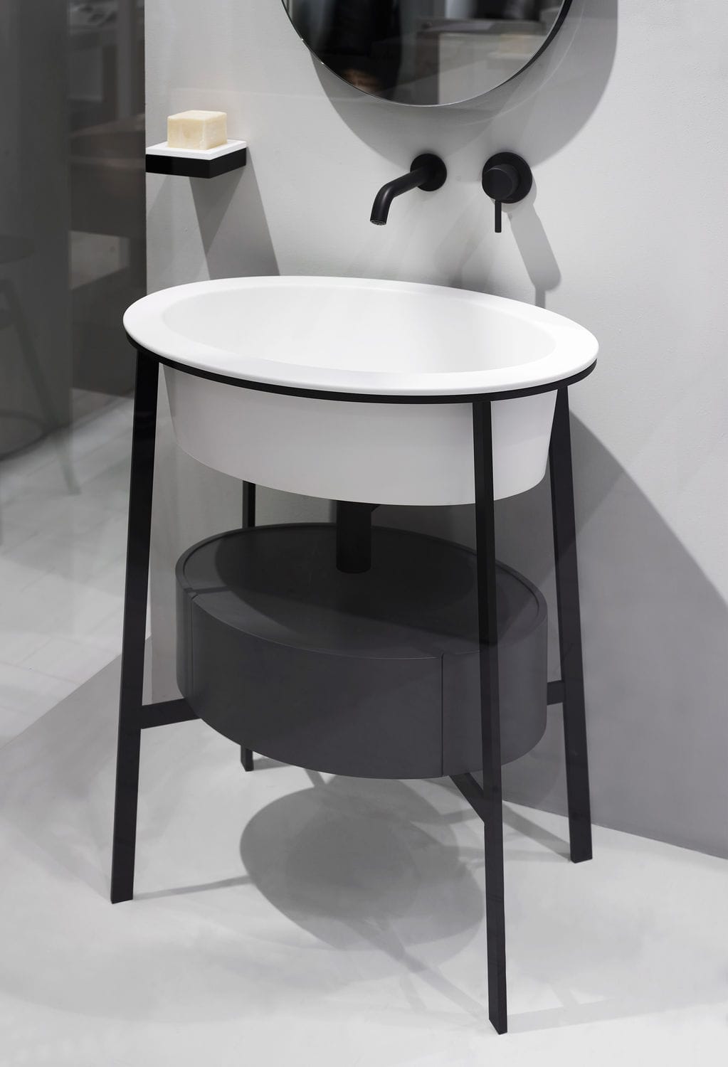 Freistehender Waschtisch-Unterschrank - CATINO OVALE - TALCO MATT BLACK ...