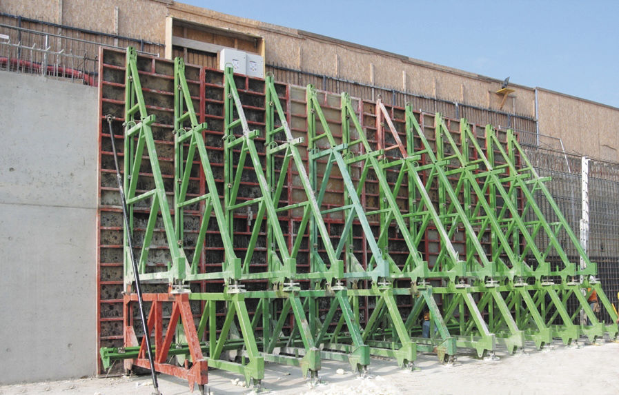 Einhäuptige Schalung - SINGLE-SIDE WALL SYSTEM HEAVY DUTY - Faresin ...