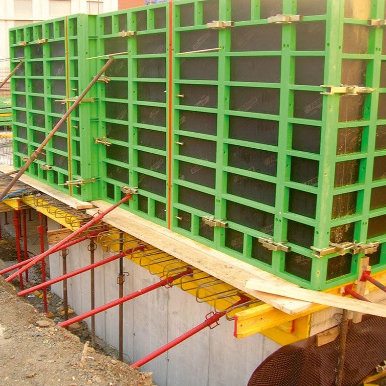 Rahmenschalung - MODULO 2700 S100 H1350 - Faresin Formwork SpA - Stahl ...