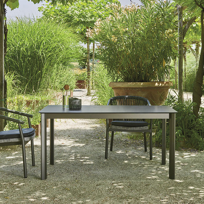 Ausziehtisch - System - Varaschin - modern / HPL / Gestell aus Aluminium