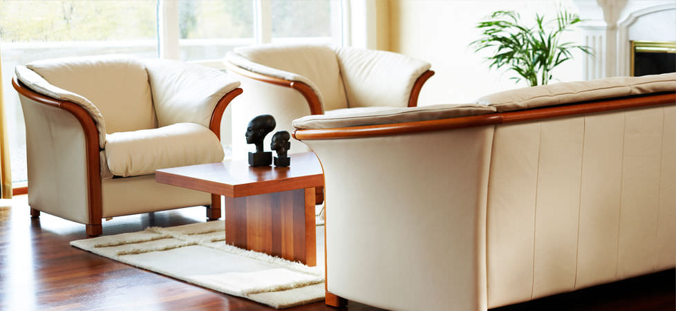 Manhattan sofa by ekornes store