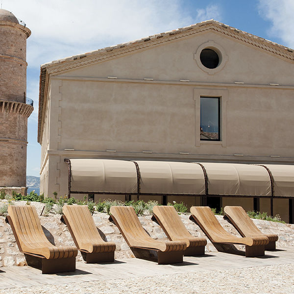 Moderne Liege - MIGRATION - CYRIA | Mobilier Urbain - Holz / Stahl ...