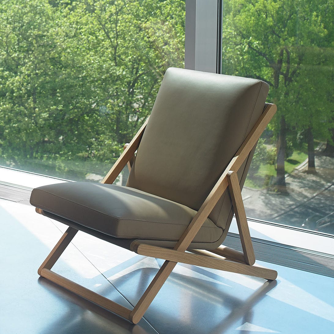 Moderner Kaminsessel - MOSS - Orange Box - Leder / Holz / braun