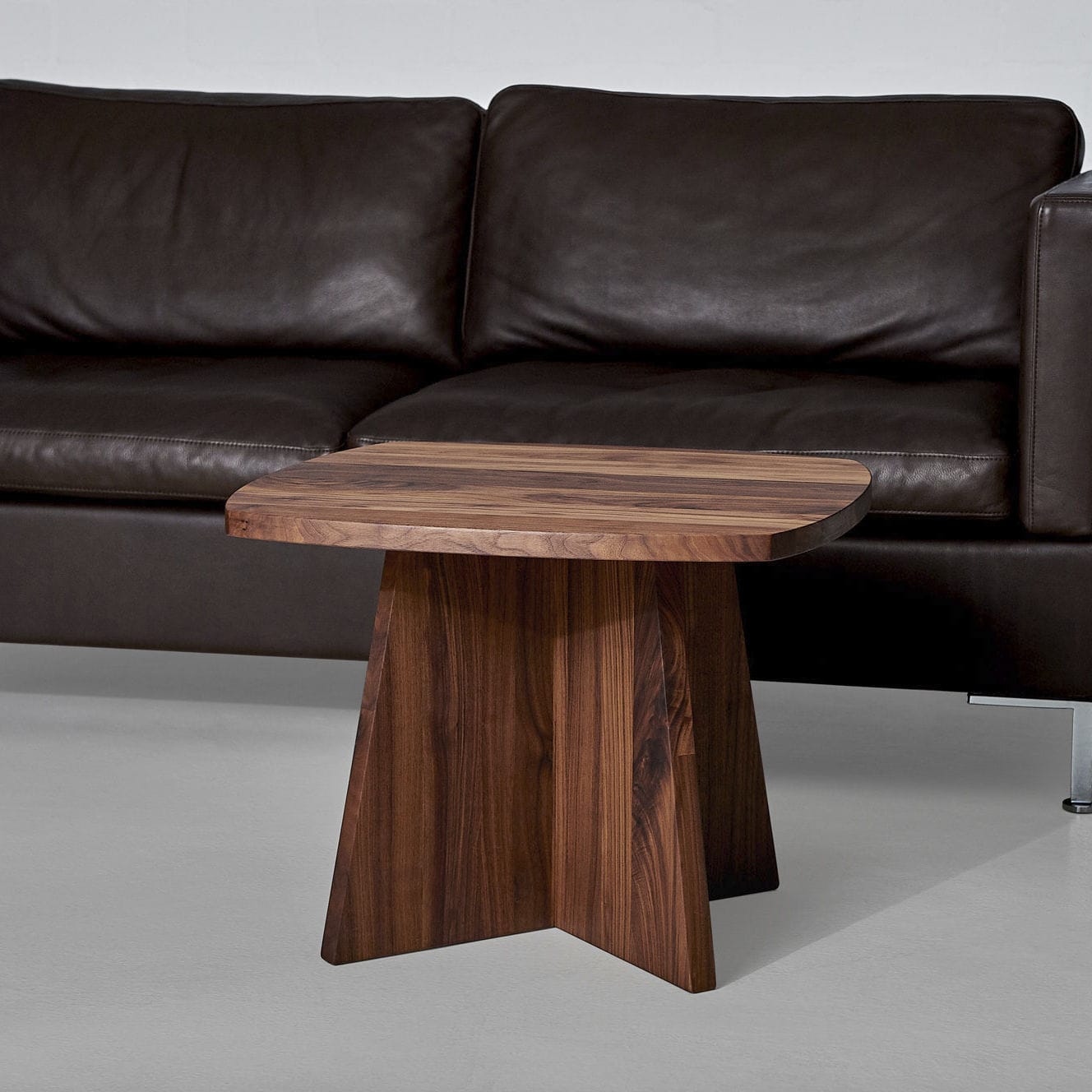 Moderner Couchtisch - LOTUS X - vitamin design - Eiche / Buche / Esche