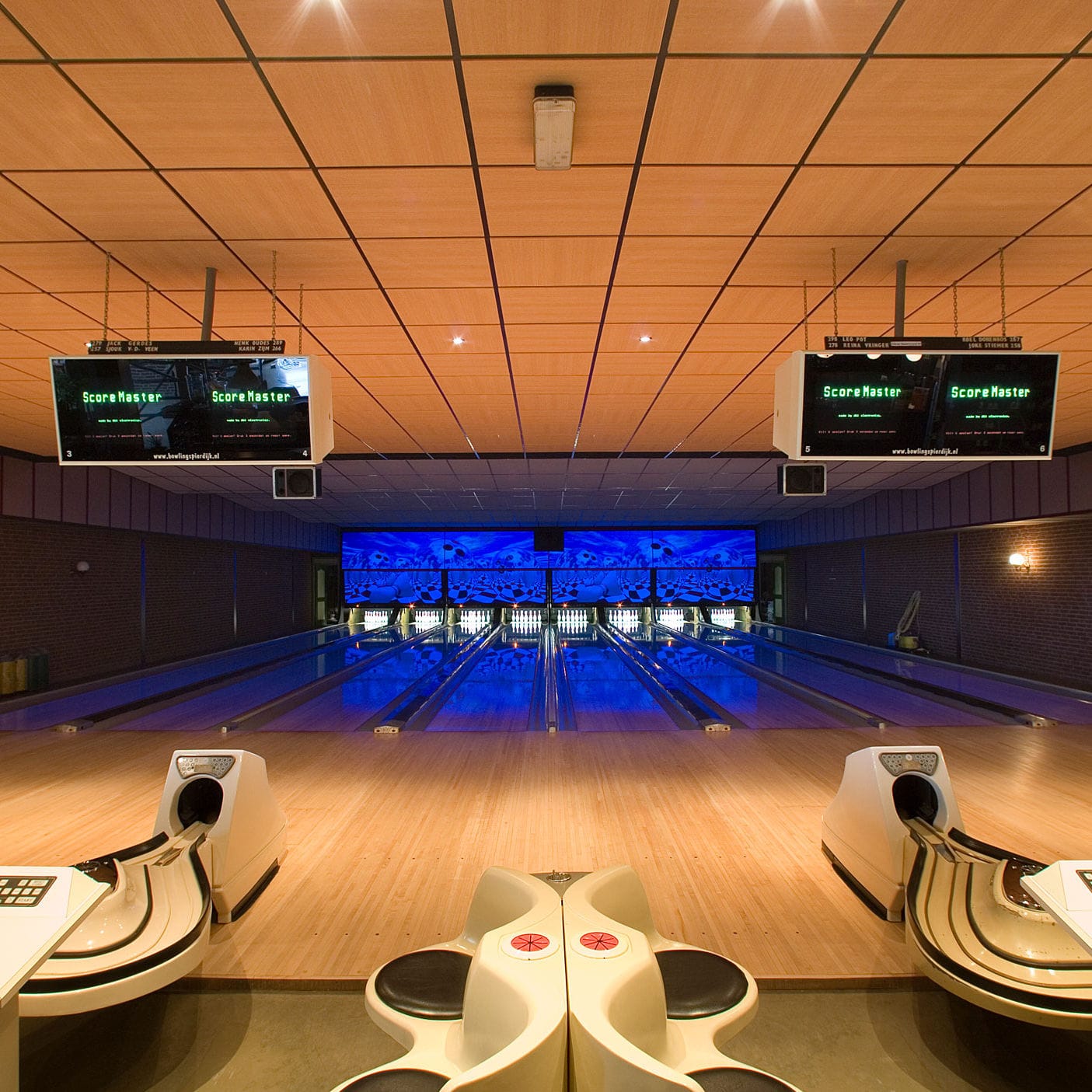 Steinwolle-Zwischendecke - LIGNA™ - ROCKFON - aus Fliesen / für Büro ...