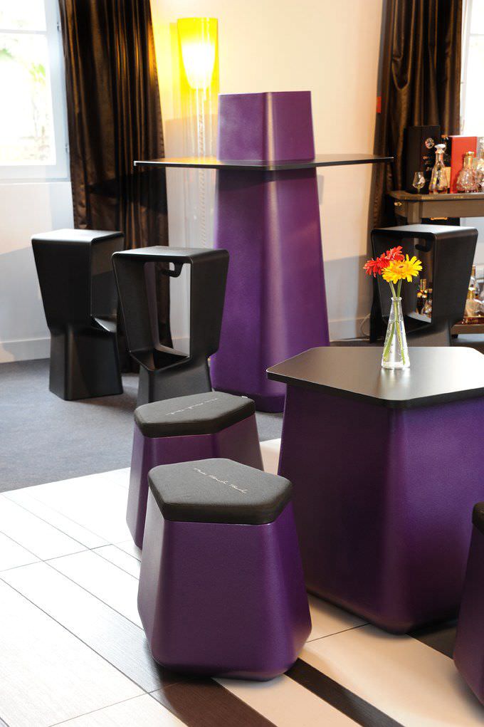 Moderner Stehtisch - GARDEN PARTY - Qui est Paul - Holz / für ...