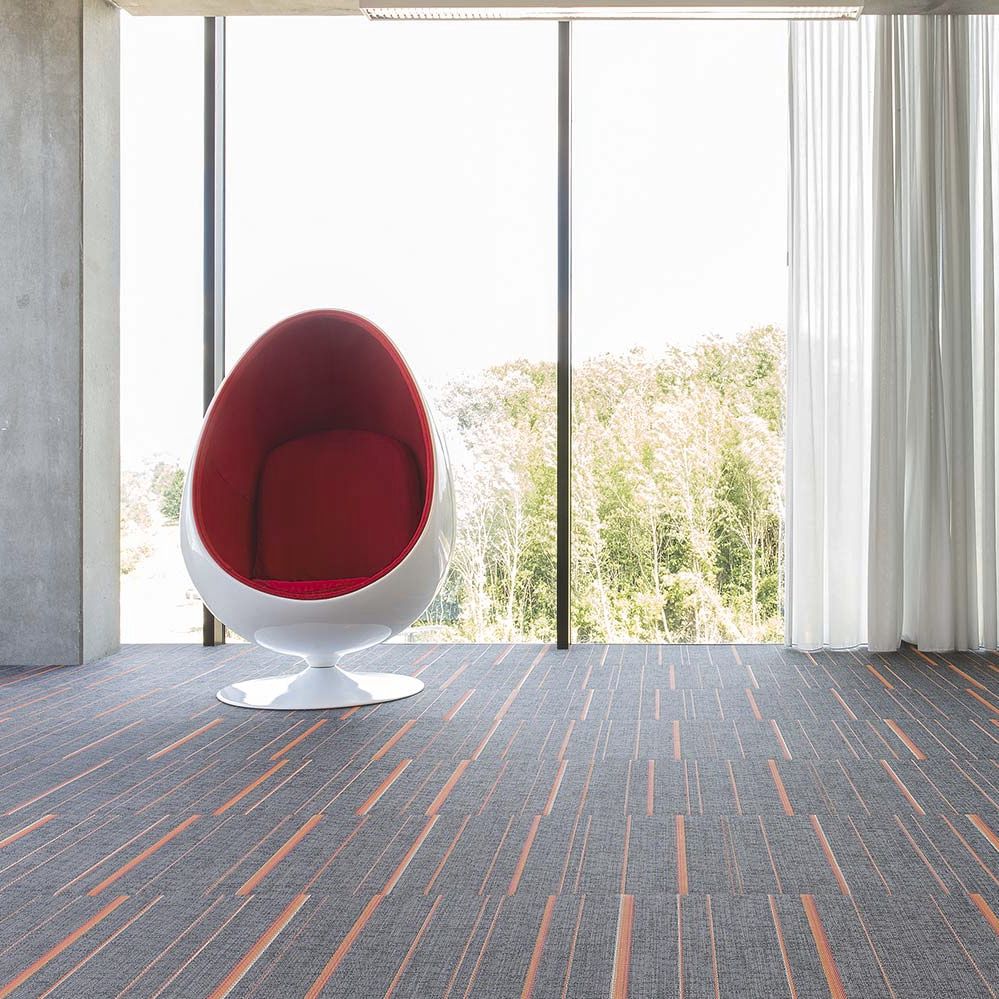 Fliesenbodenbelag - STRIPES : MOONLESS NIGHT ORANGE - 2TEC2 - Synthetik / Vinyl / für Wohnhaus