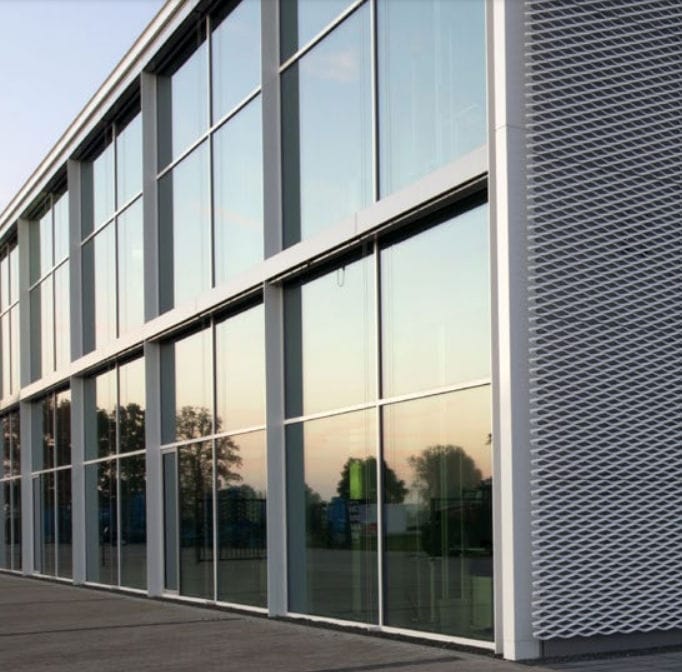 Hinterlüftete Fassade / Metall - EUROPANEL® EM-P - POHL Metal Systems ...