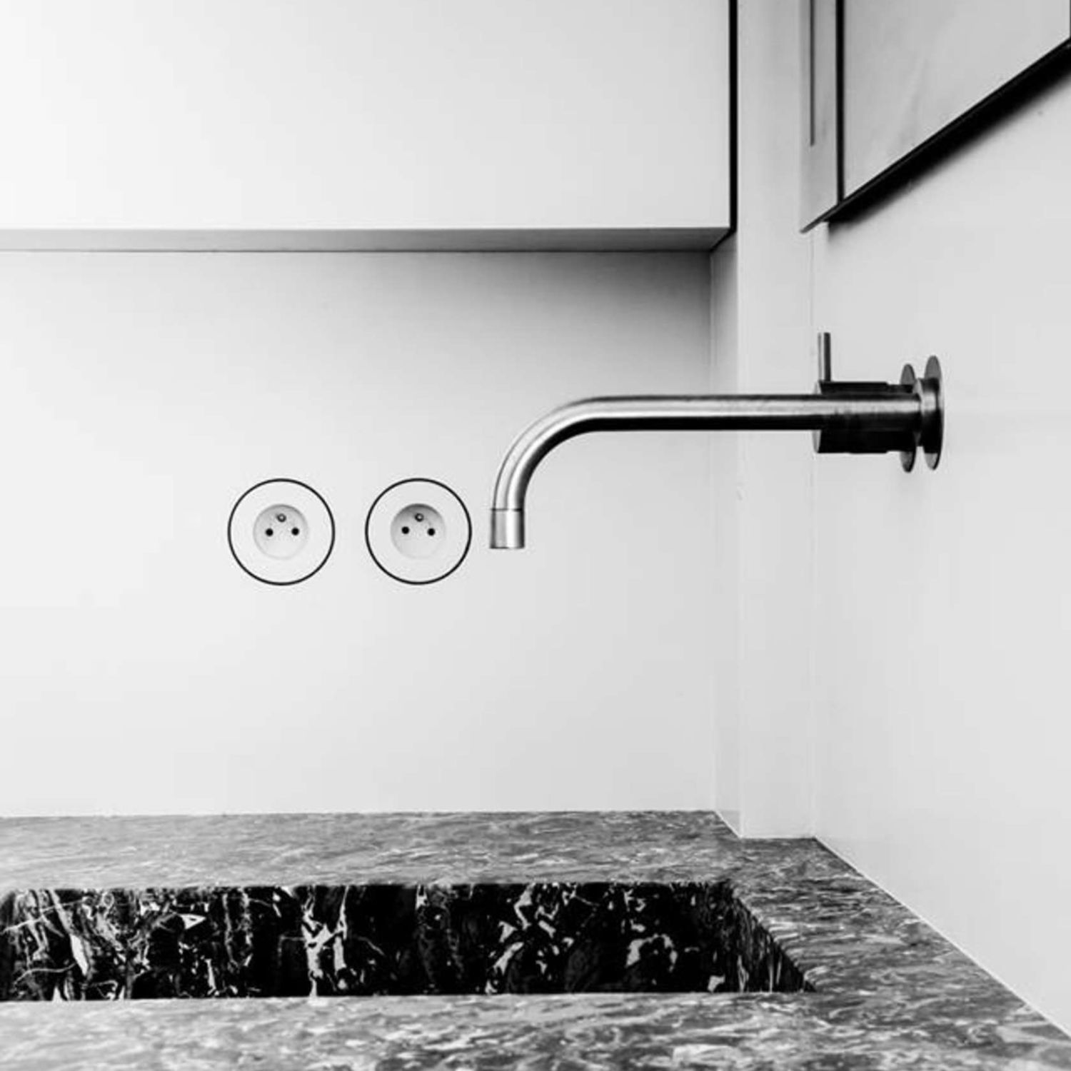 Wandmontierte Steckdose - LAP(R)IS - VAN DEN WEGHE - Unterputz / modern ...