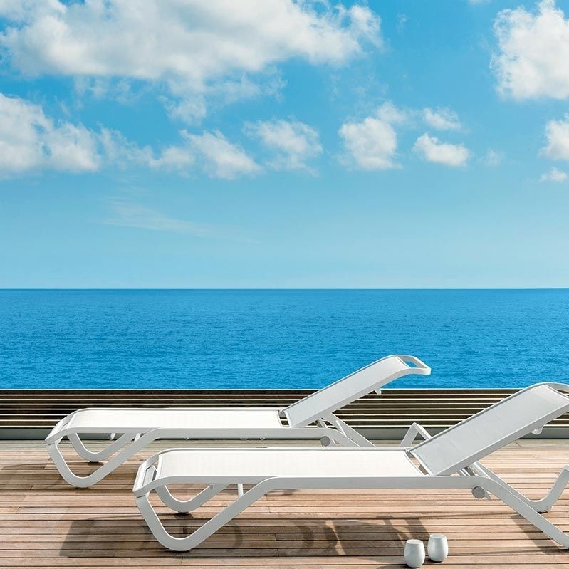 Moderne Sonnenliege - Ocean - Ethimo - Acrylgewebe / Aluminium / für Garten