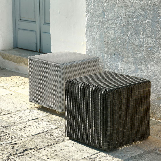 Moderner Fußschemel - Cube - Ethimo - geflochtenes Harz / für den Innenraum / für Außenbereich