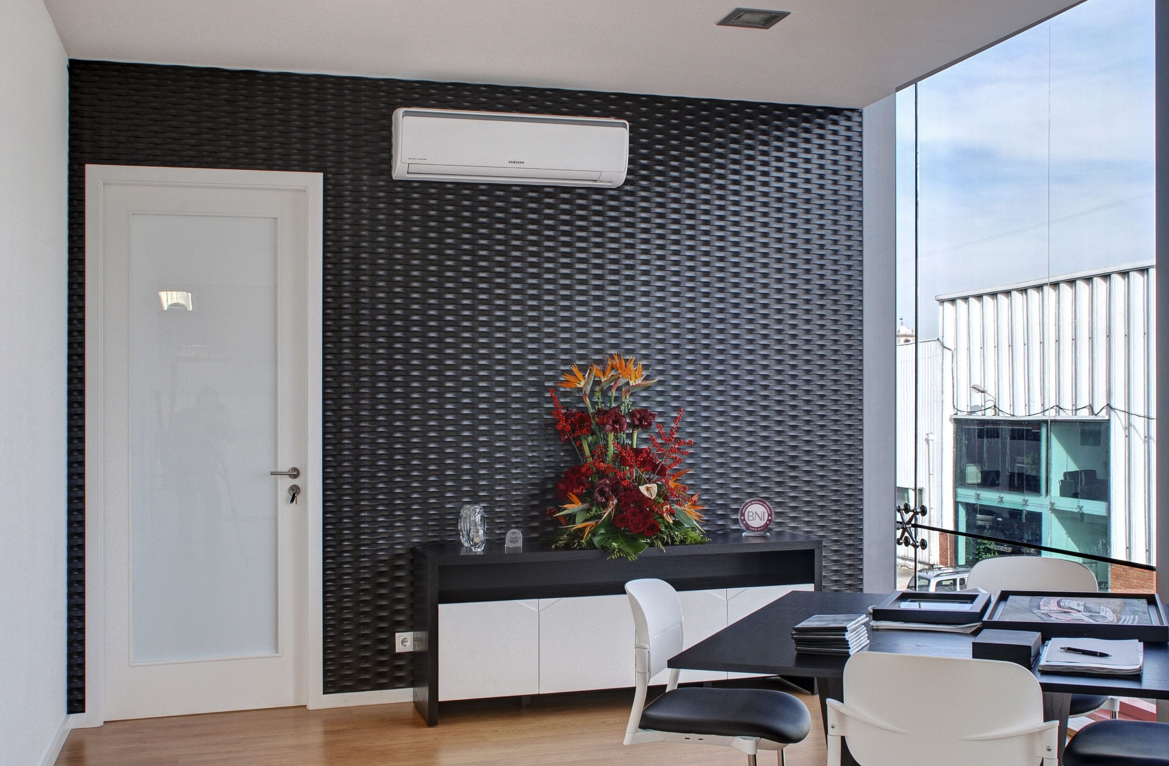 Dekorplatte für Wand - Planoffice - Valchromat® / texturiert