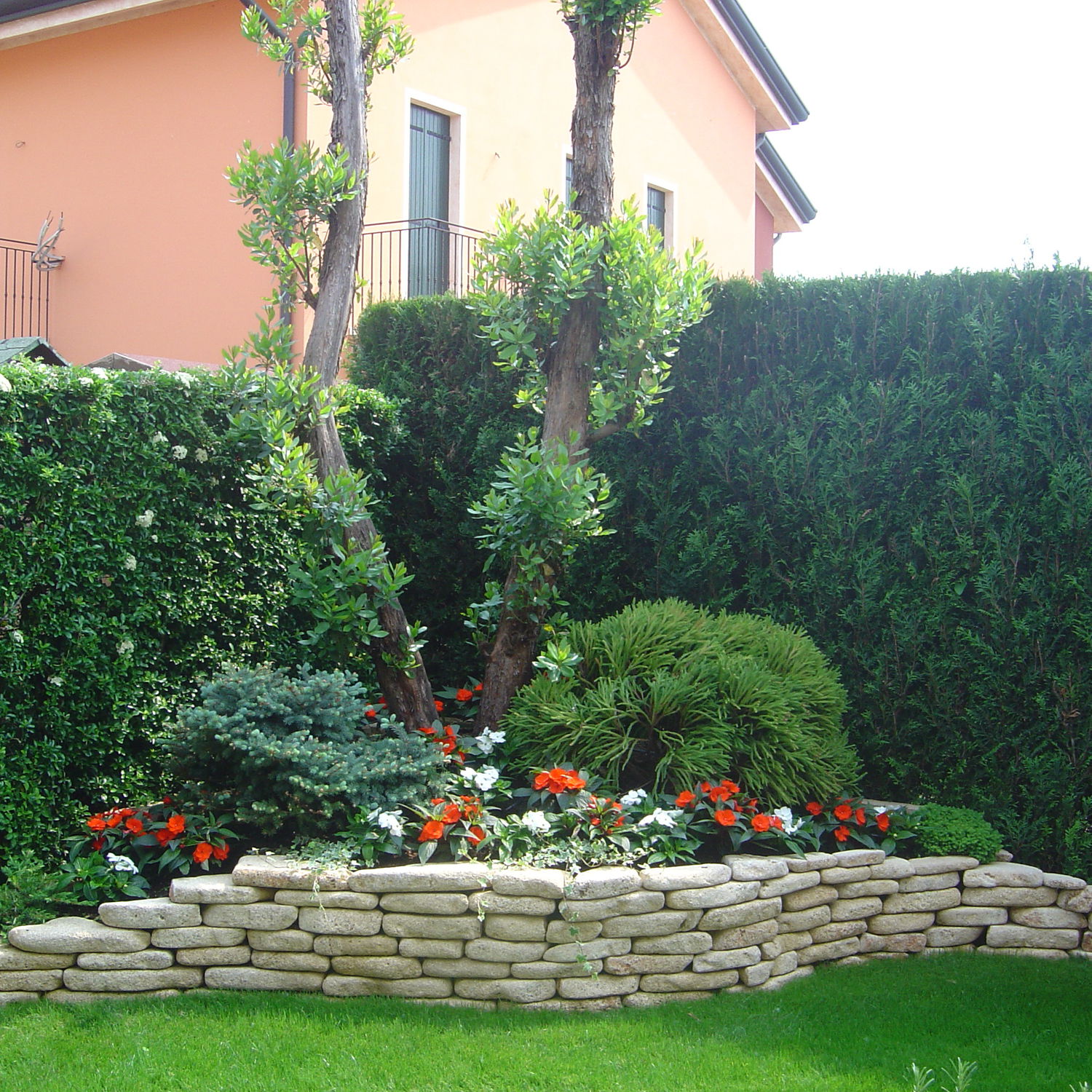 Randstein für Garten - Un Mondo in Pietra - Naturstein / rechteckig