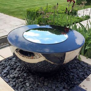 Garten-Springbrunnen - CHALICE - DAVID HARBER - polierter Edelstahl ...