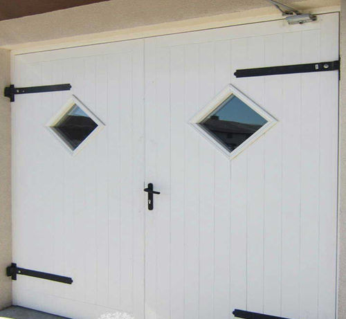 Einflügeliges Garagentor - Authentic Timber Windows Ltd - Holz ...