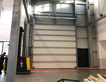 Sektionales Industrietor - Moreschi Chiusure Industriali S.r.l ...