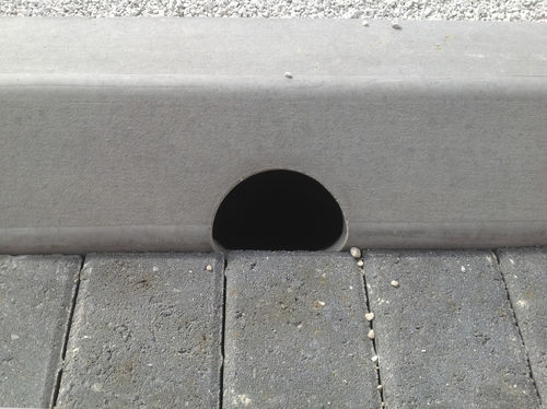 Rinnstein-Randstein - MONO BEANY - Marshalls plc - Beton / linear