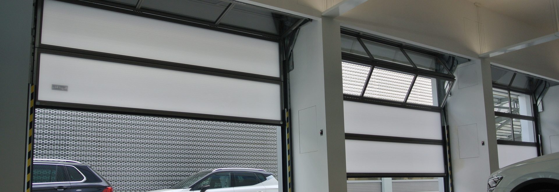 Glas Rolltor - Nijverheidsweg 23, 7081 AE Gendringen, Netherlands - Rolflex